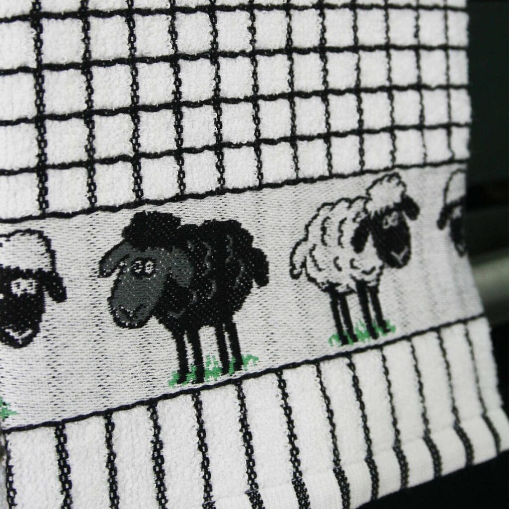 Wacky Woollies Oven Glove - A Little Irish Too